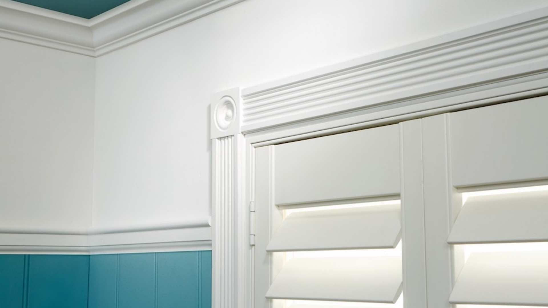 The advantages of finger jointed pine moulding over MDF | Bowens