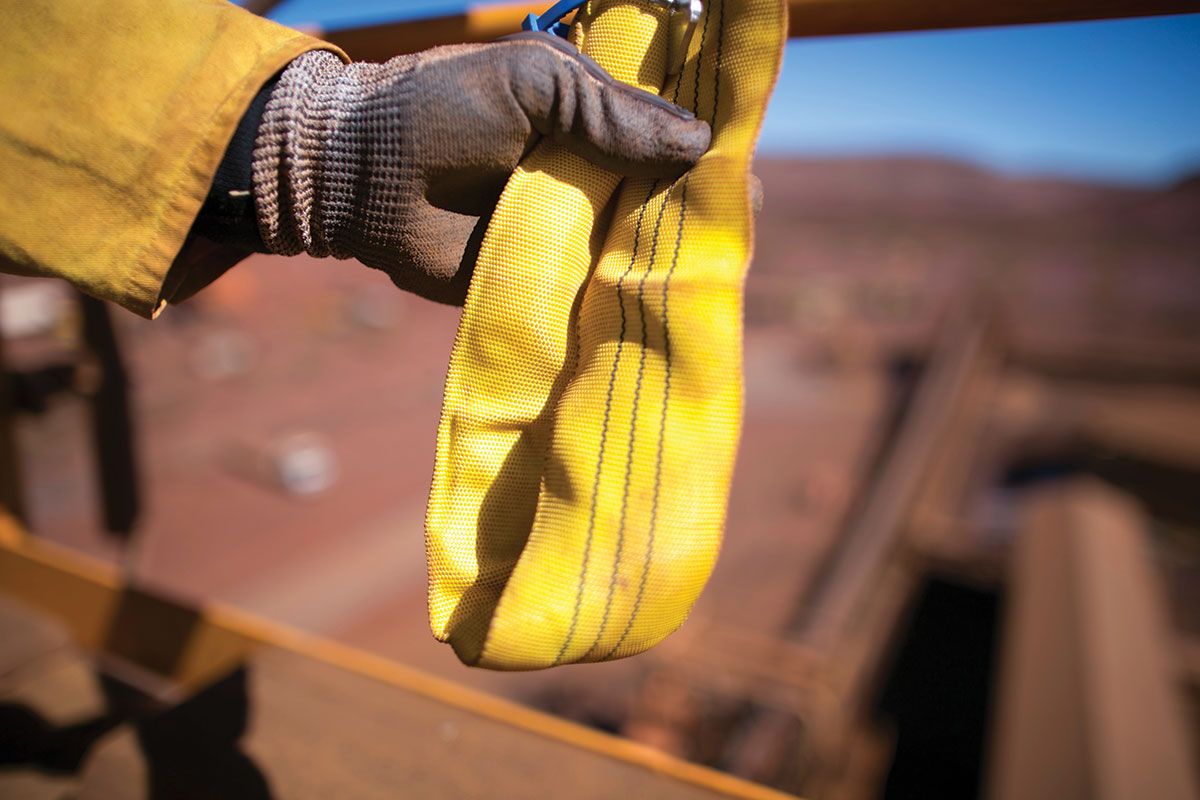 Common Causes of Sling Failure | Bowens