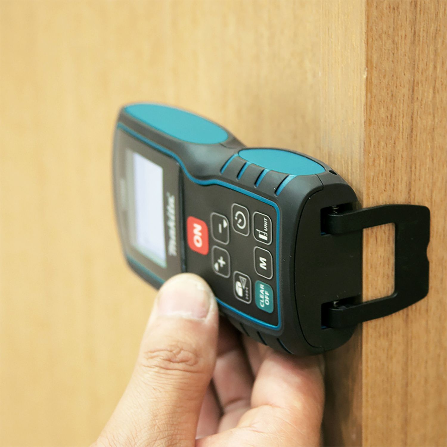 Makita 80m Incline Sensor Laser Distance Measurer Bowens